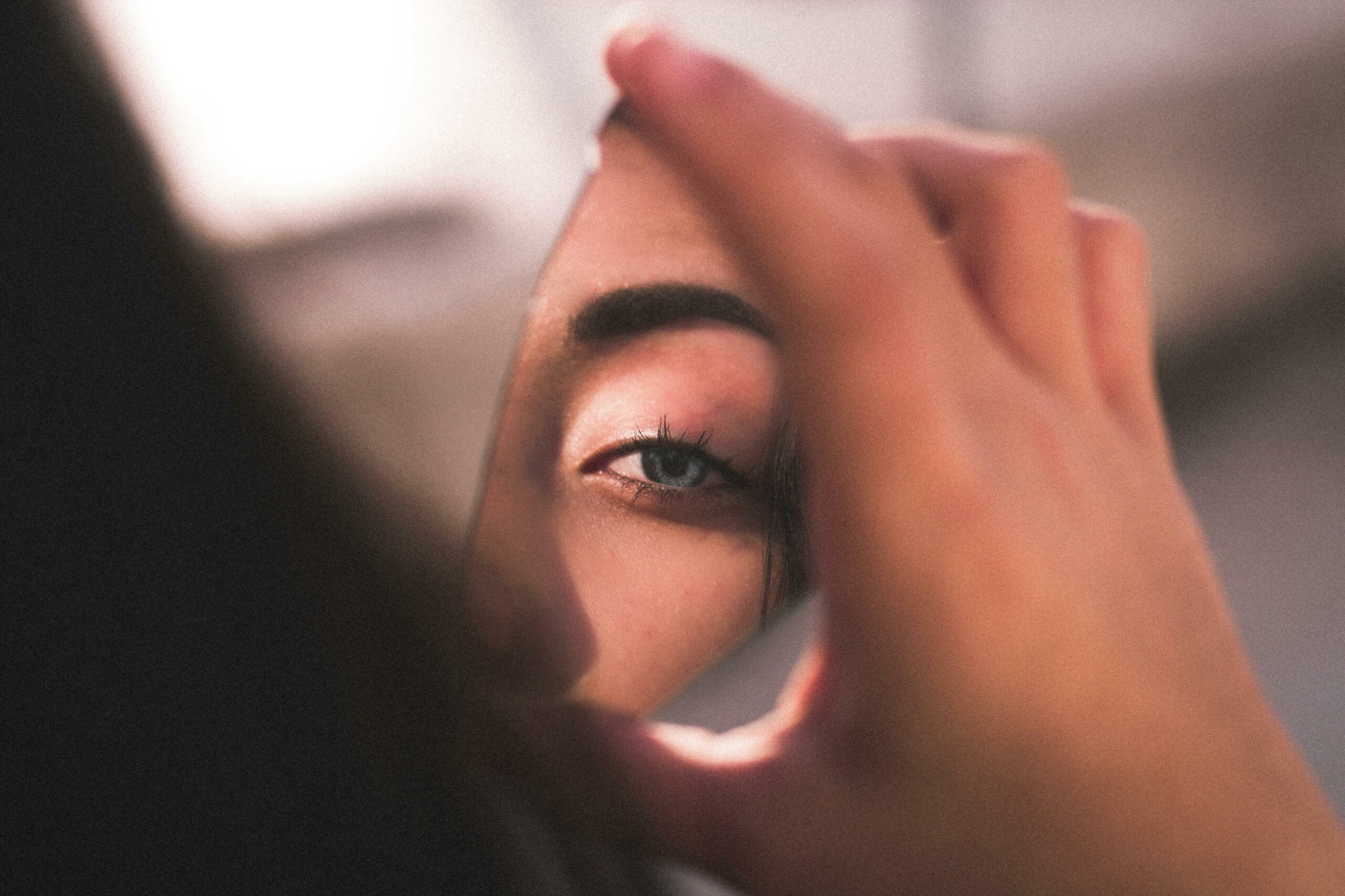 Understanding a Psychotic Break: Causes, Symptoms, and Treatment ...